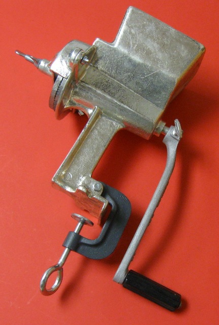 Model 4-F Hand Mill | Quaker City Grinding Mills